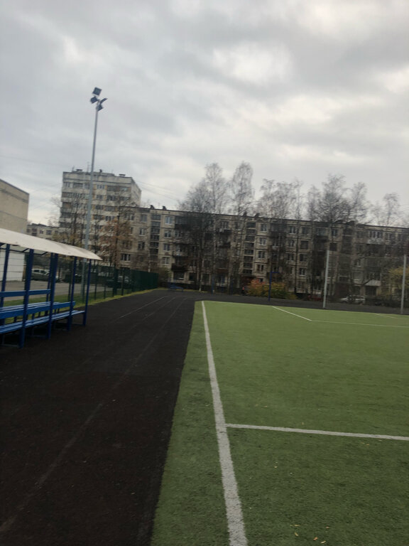 Spor alanı Футбольное поле, Saint‑Petersburg, foto