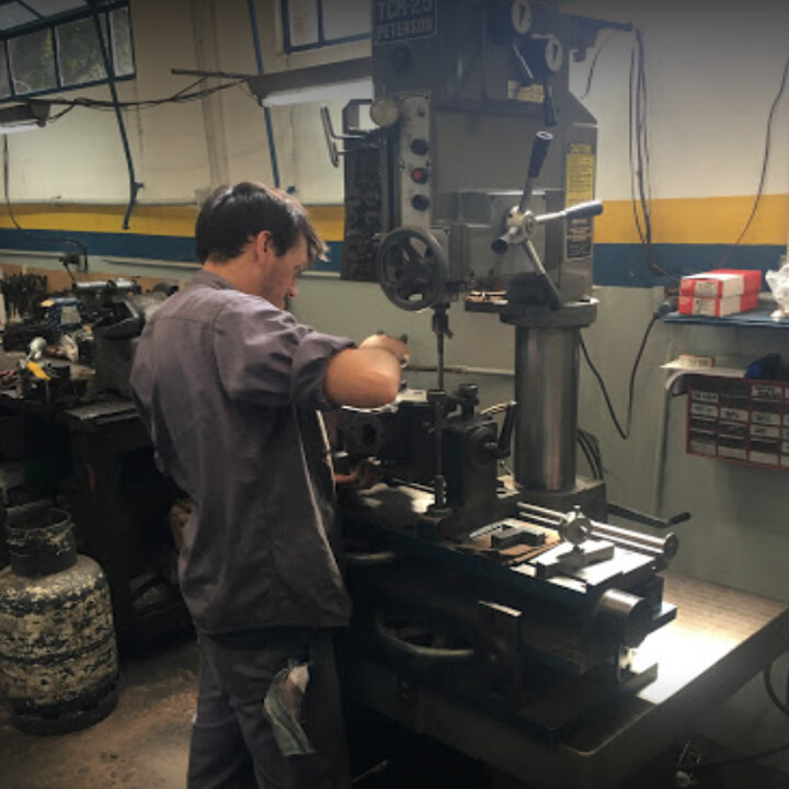 Motor tamiri Pérez Macedonio y Griva Srl, Rosario, foto