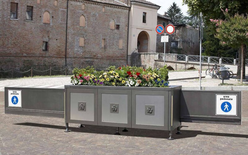 Bahçe mobilya ve ekipmanları Fare Barriere Mobili, Lombardiya, foto
