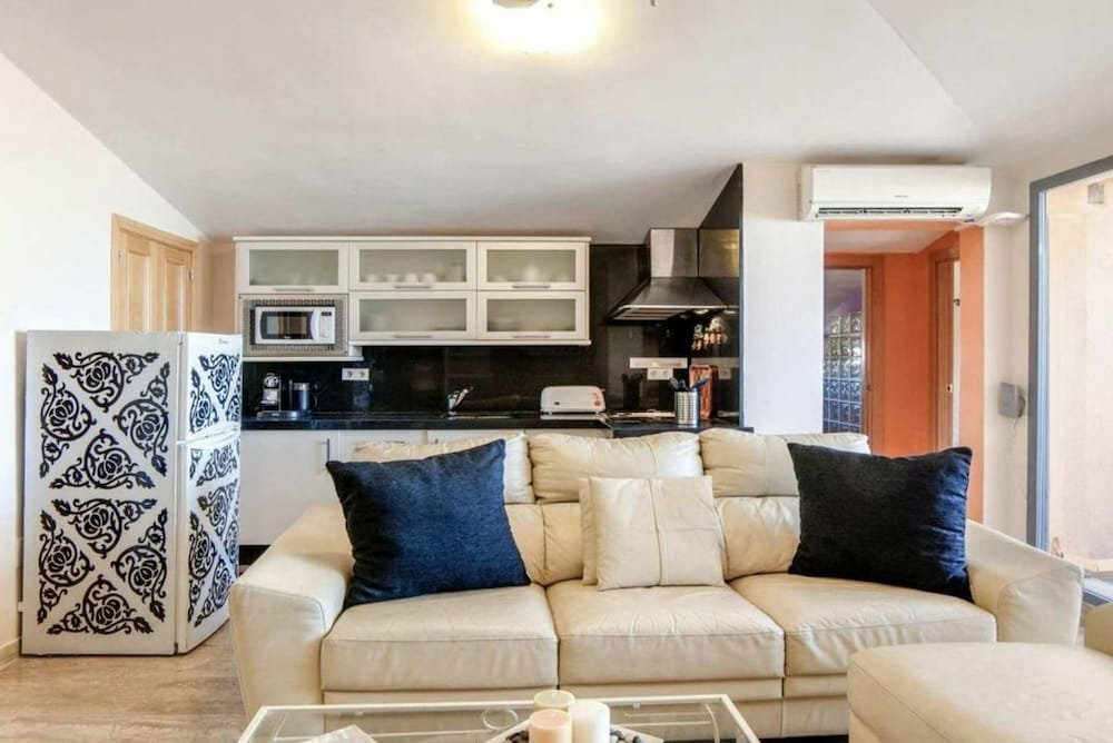 Kısa süreli konaklama Holidays2Fuengirola Center & Boliches, , foto