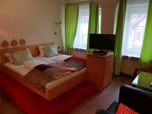 Grüner Baum (Baden-Württemberg, Ravensburg, Hauptstraße, 34), otel  Bad Waldsee'den