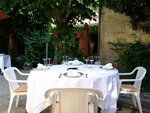 Hotel de Bordeaux (Nouvelle-Aquitaine, Charente-Maritime, Arrondissement de Saintes, Pons, Avenue Gambetta, 1), otel