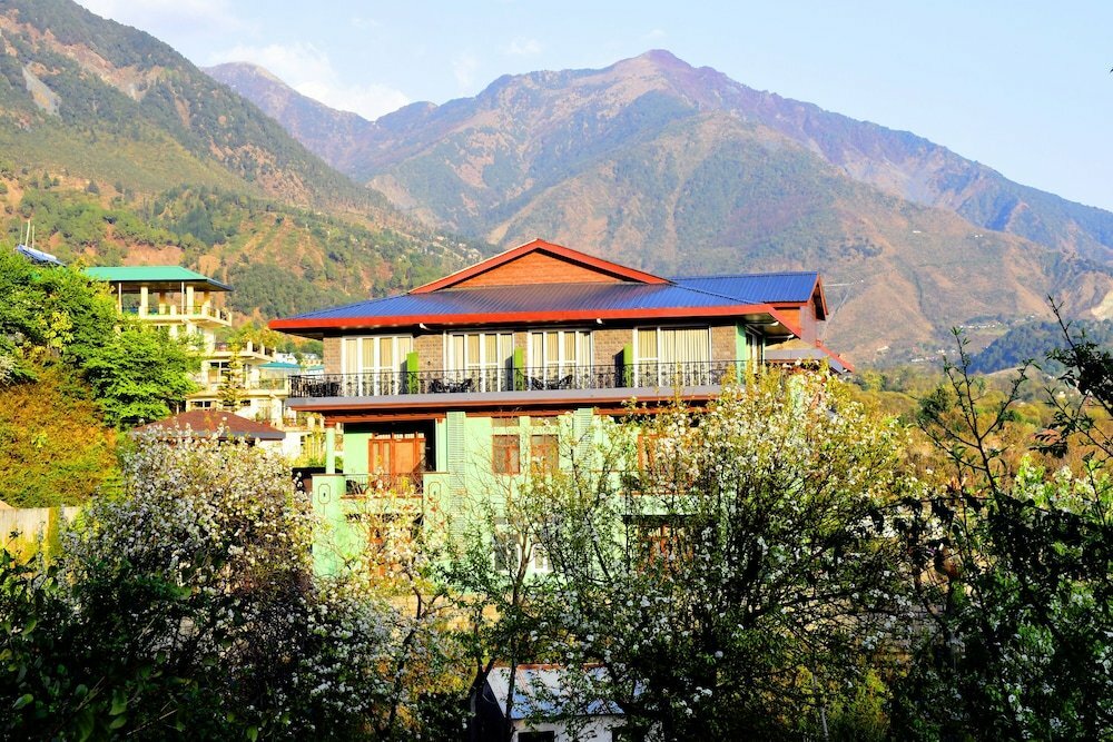 Otel Atman Resort Dharamshala by Leisure Hotels, Himaçhal Pradeş, foto