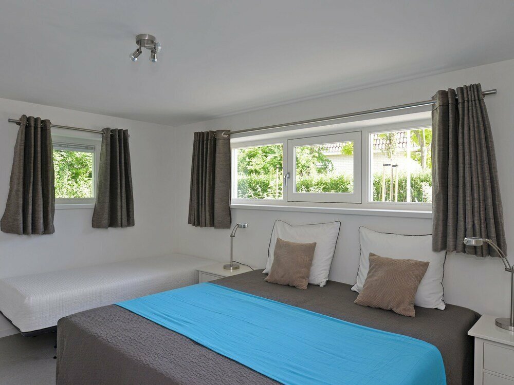 Otel Majestic Holiday Home in Kamperland With Garden, Zeeland, foto