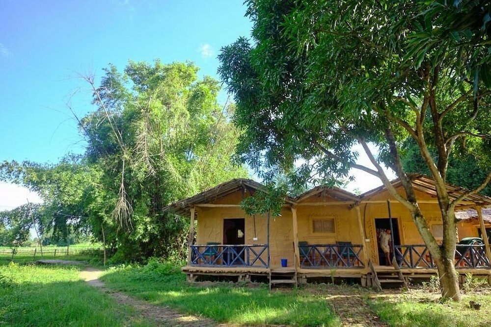 Otel Bardia wild planet, , foto