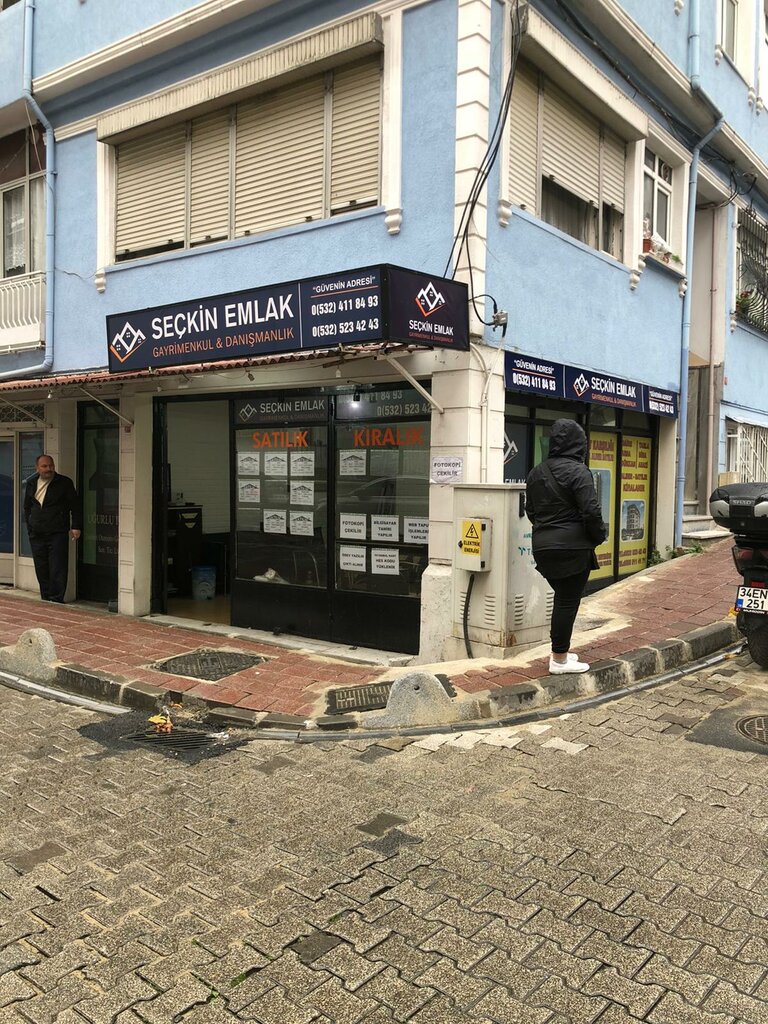 Emlak ofisi Huzur Emlak, İstanbul, foto