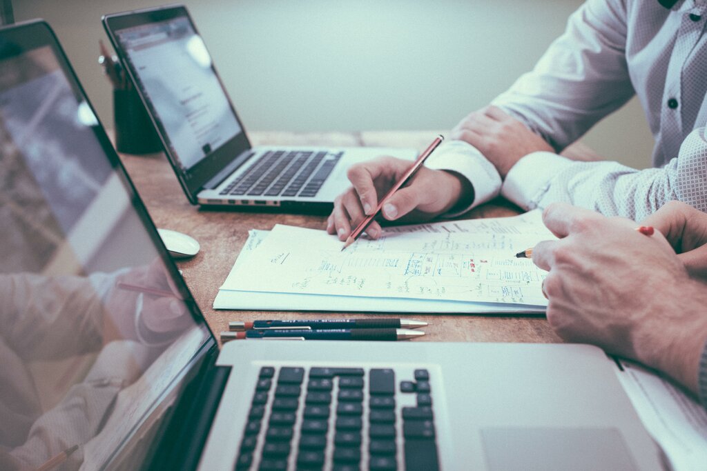 Finansal danışmanlık Business Credit Works, Phoenix, foto