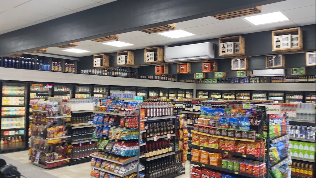 Bira dükkanı Hills Wine & Spirits, San Diego, foto
