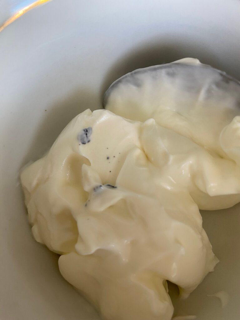 Toptan süt ürünleri Kormilovsky MolZavod, Omskaya oblastı, foto