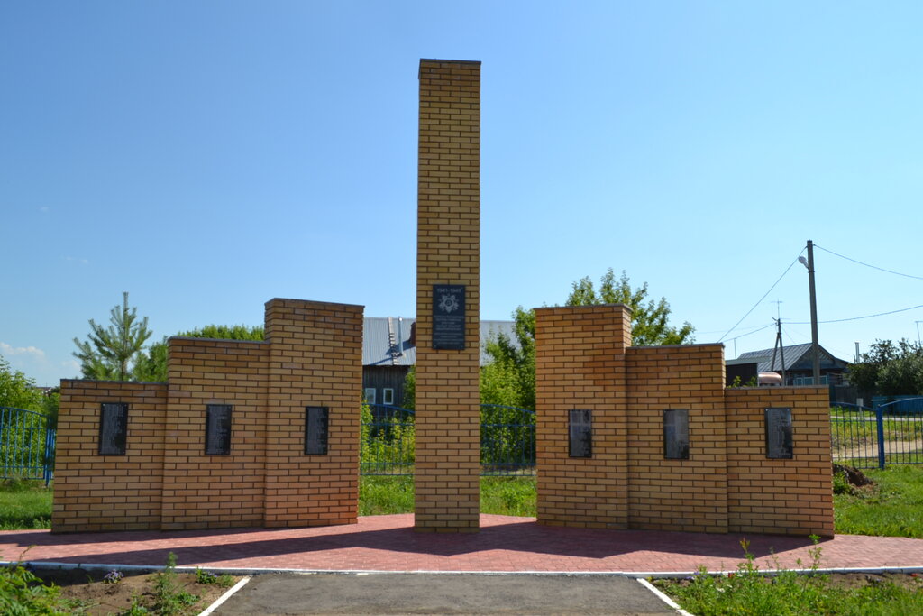 Anıt, heykel Воинам, павшим в Великой Отечественной войне, Tataristan, foto