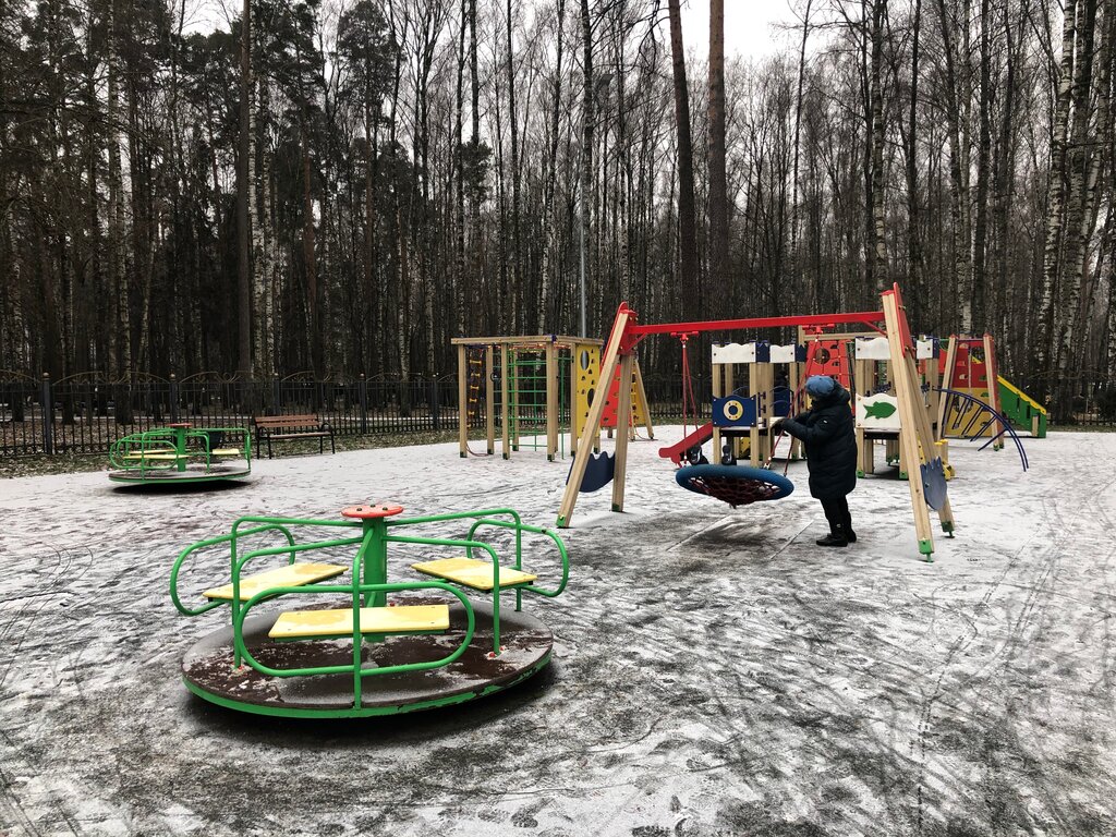 Oyun alanı Детская игровая площадка Богородский городок, Noginsk, foto