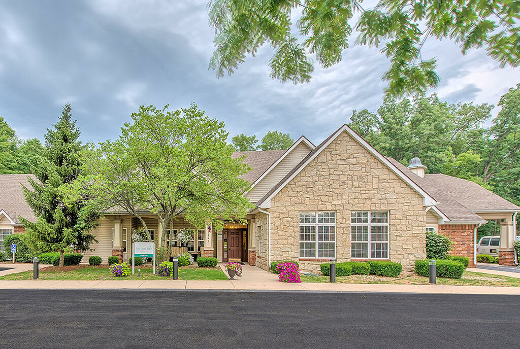 Huzurevi, bakımevi Trail Creek Place, Michigan City, foto