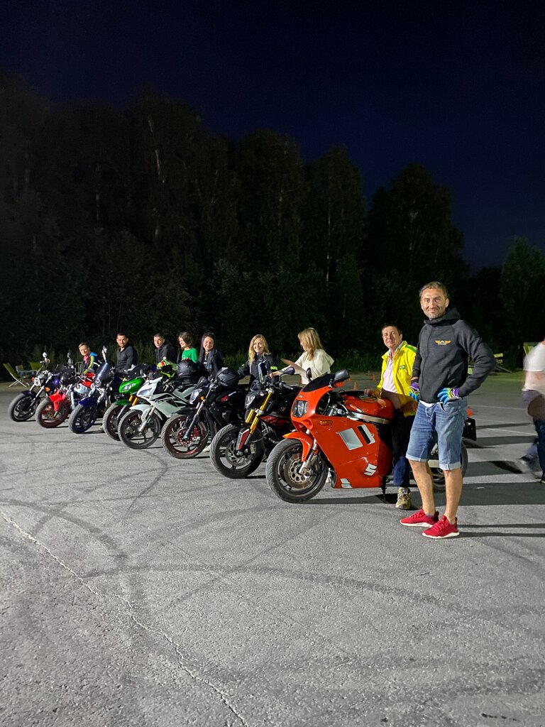 Sürücü kursları MotoAcademy, Yekaterinburg, foto