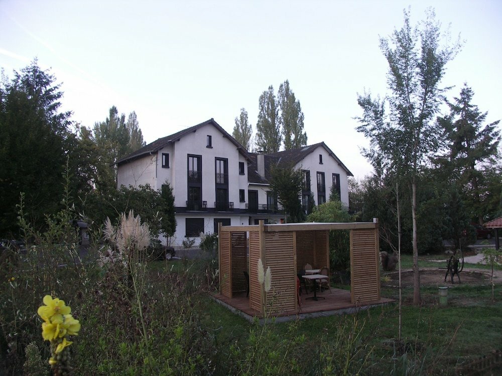 Otel Hôtel Restaurant La Mire, Vierzon, foto