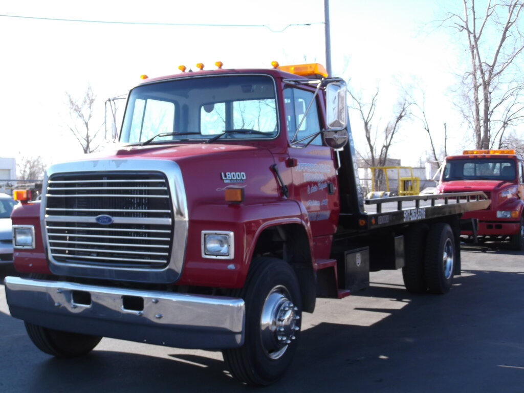 Motor tamiri Affordable Towing & Auto Repair, Michigan Eyaleti, foto