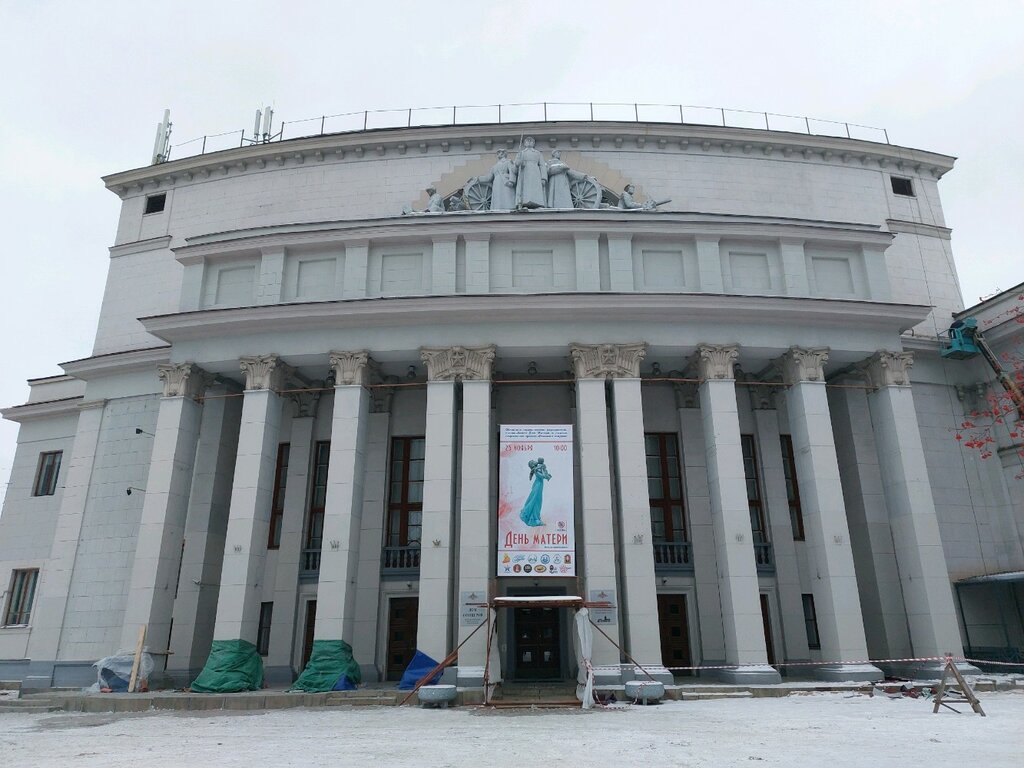 Dans okulları Studiya tantsa Odo, Yekaterinburg, foto
