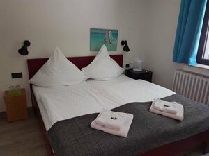 Xotel (Viktorstraße No:23, Xanten), otel  Xanten'den