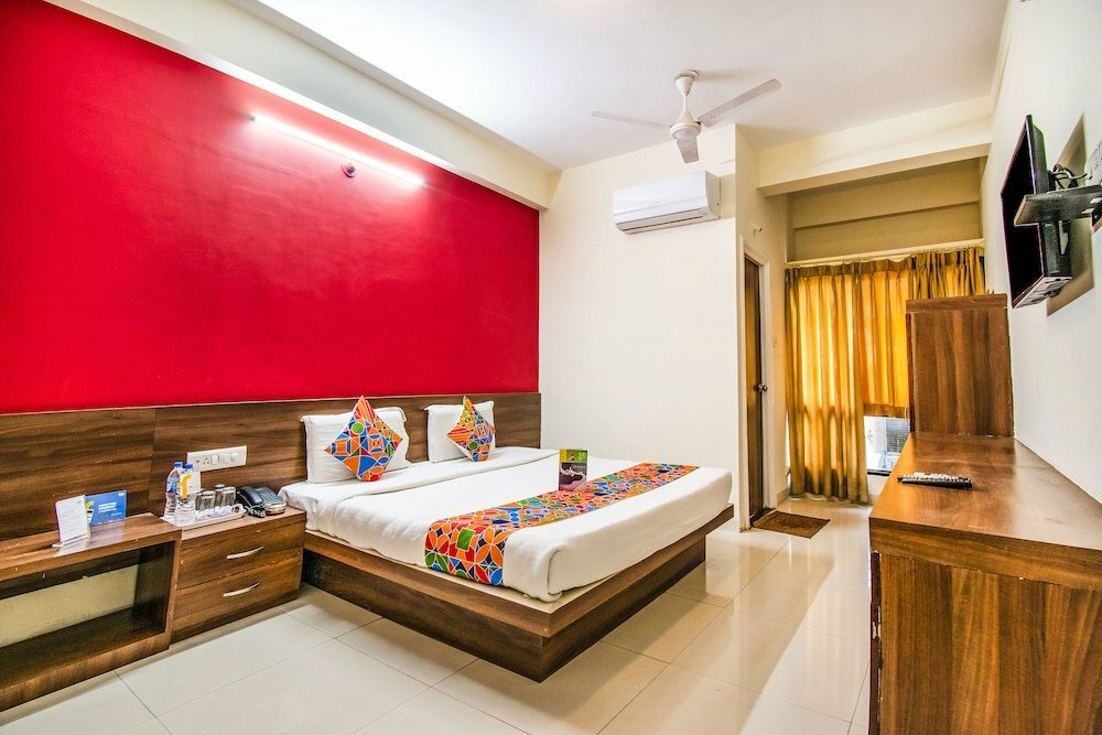 Otel Oyo 10804 Hotel Kumar, Indaur, foto