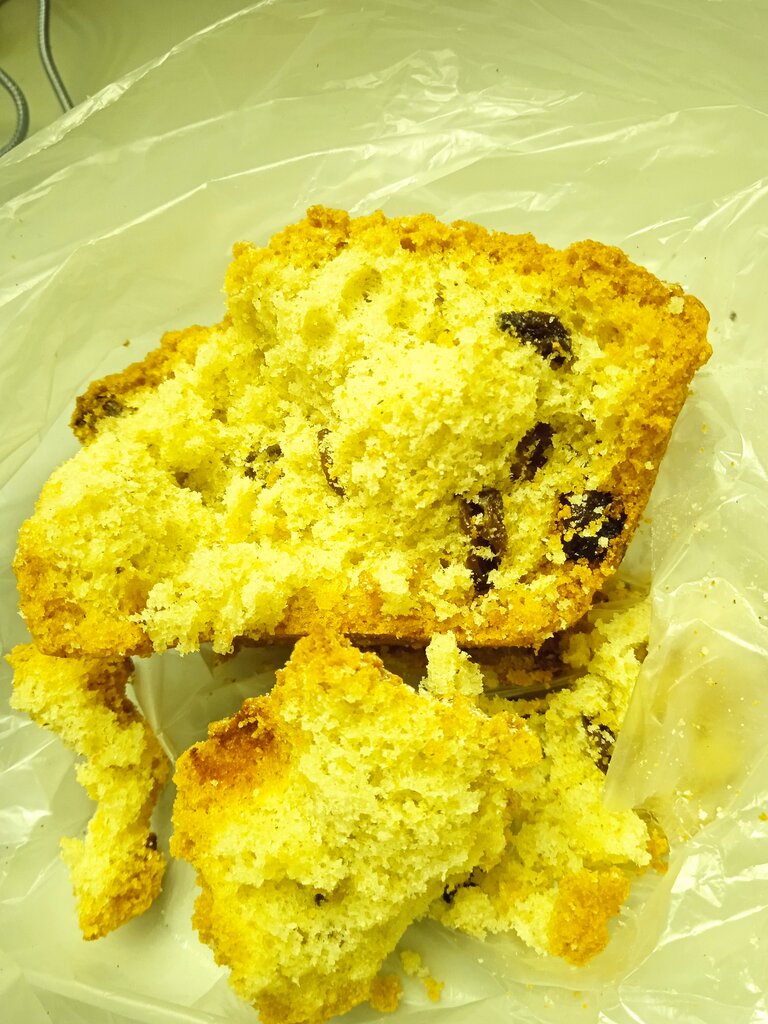 Ekmek fırını Pekarnya Novruzov R. A. Ip, Verhni Tagil, foto