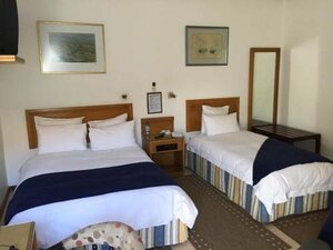Casa Mia Hotel - Walvis Bay (224-228 Sam Nujoma Avenue, Erongo Region, Walvis Bay, Namibia, 9000), otel  Walvis Bay'den