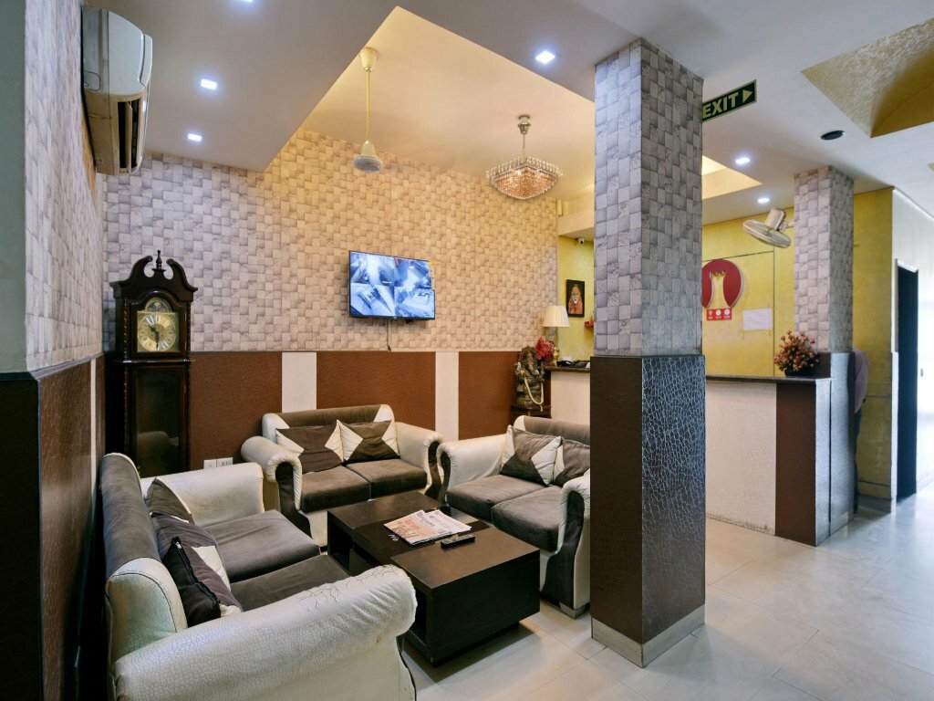 Otel Oyo 543 La Ola Boutique Hotel, Delhi, foto