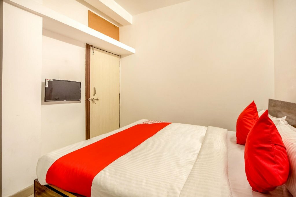 Otel Oyo Flagship 64312 Joy Palace Gangadevi nagar, Indaur, foto