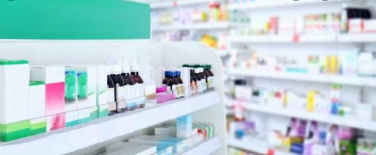 Kozmetik ve parfümeri mağazaları Farmacia Santa Clara, , foto