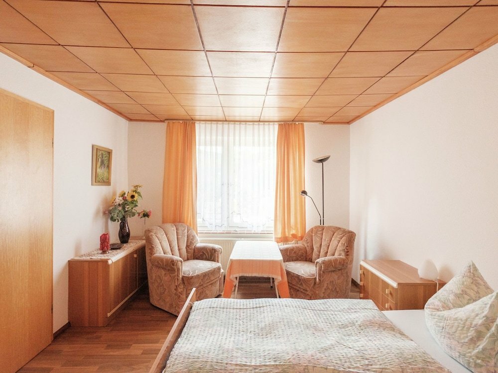 Otel Attractive Bungalow in Ilsenburg With Terrace, Saksonya‑Anhalt, foto