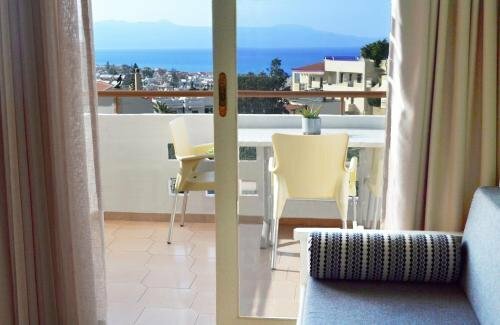 Otel Agrimia Holiday Apartments, Dünya, foto