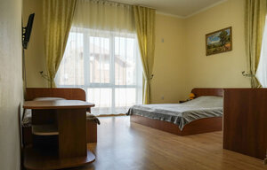 Divny (Divnomorskaia Street No:28А, Gelendzhik), otel  Gelencik'ten