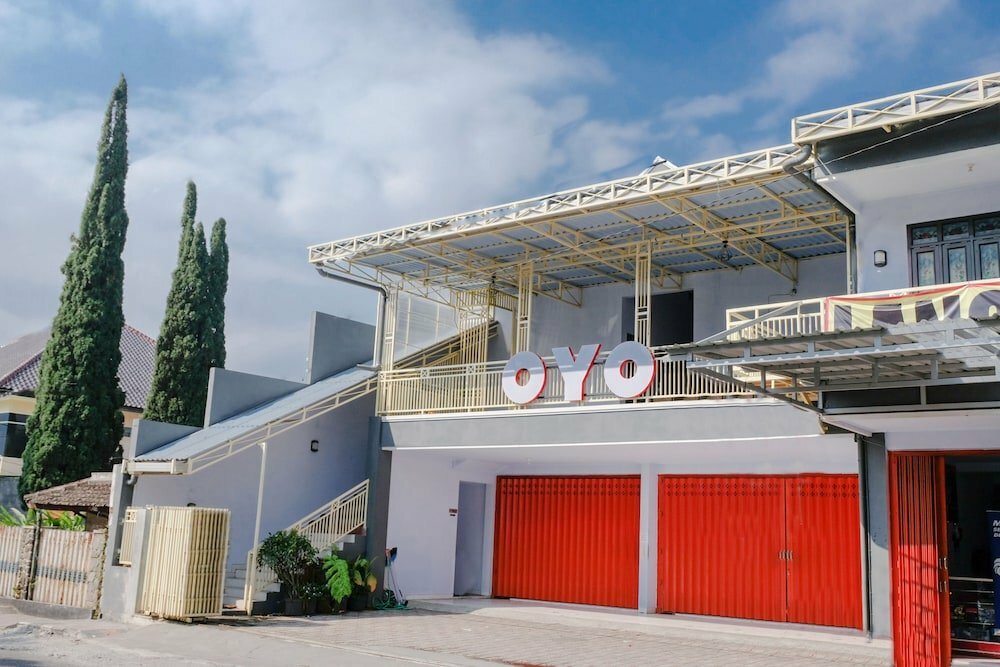 Otel Oyo Life 1109 Bing Jaya Guest House, , foto