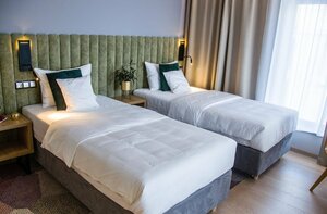 Verde Apartments (West Pomeranian Voivodeship, Koszalin, ulica Konstytucji 3 Maja, 5), otel  Koszalin'den