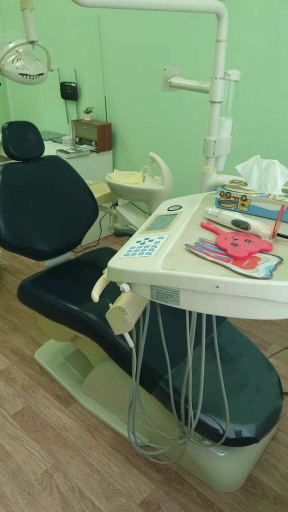 Özel ağız ve diş sağlığı klinikleri ve muayenehaneleri Улыбнись, Yekaterinburg, foto