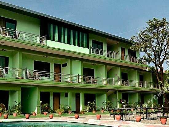 Otel Hotel Saathi, , foto