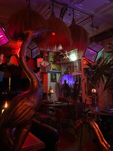 Mr. Pinky (Lyublinskiy Lane No:9), restoran  Saint‑Petersburg'dan