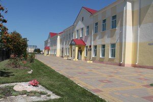 Ortaokul Томаровская средняя общеобразовательная школа № 1, Belgorodskaya oblastı, foto
