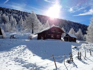 Alpine Chalet in Sankt Oswald Near Ski Lift (Carinthia, Spittal an der Drau, Radenthein), otel  Karintiya'dan