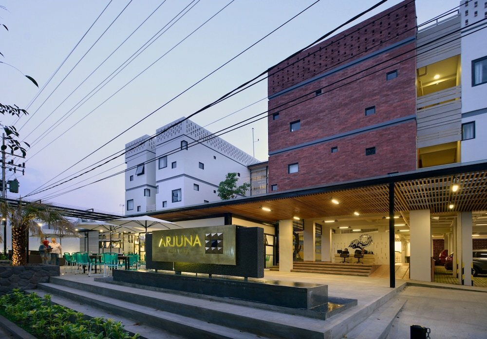 Otel Hotel Arjuna Kota Batu Malang, , foto