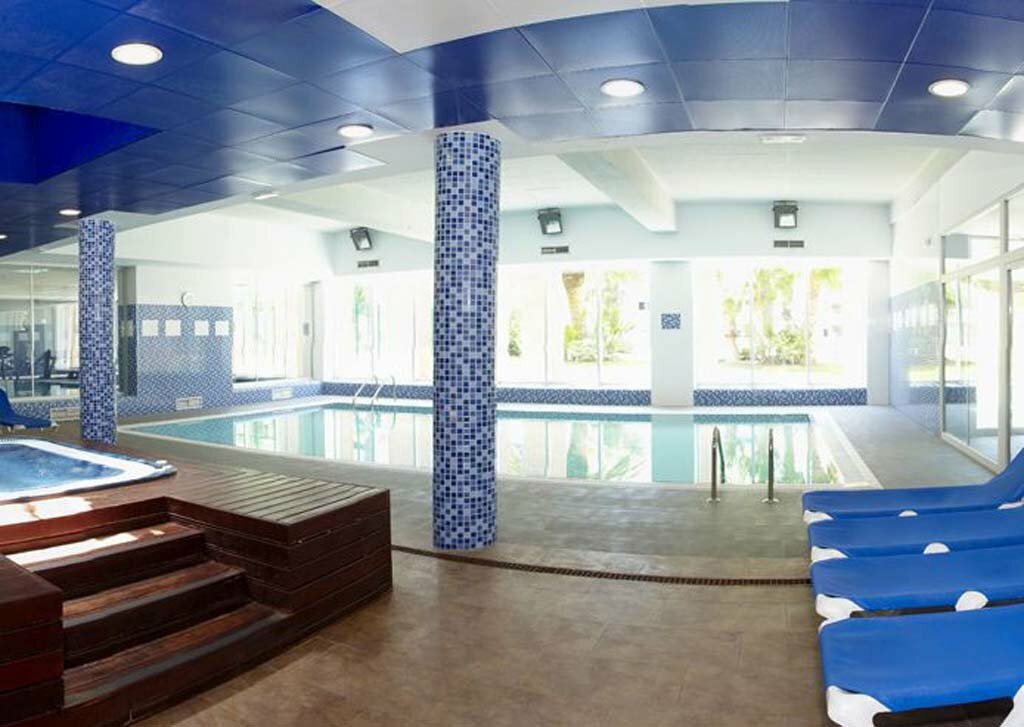 Otel Uhc SPA Aqquaria Family Complex, Katalonya, foto