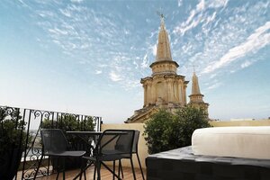 Sally Port Suites (Valetta Ferry), otel  Valletta'dan