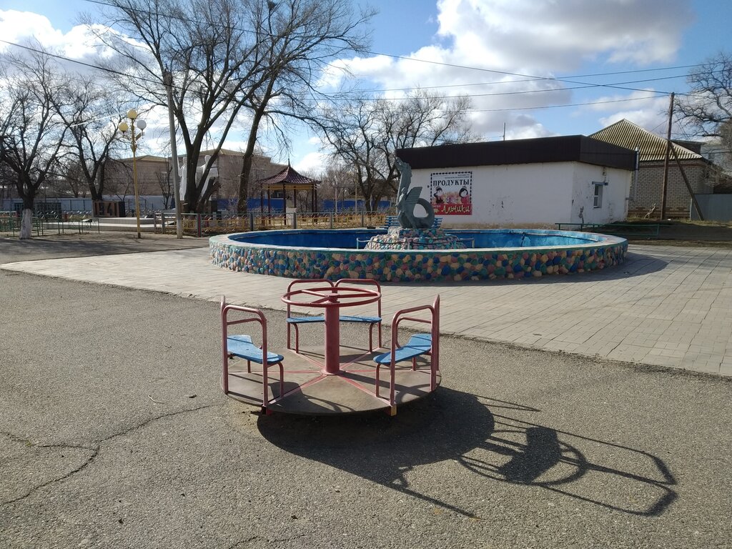 Anıt, heykel Героям Великой Отечественной войны, 1941-1945 гг., Kalmukya, foto