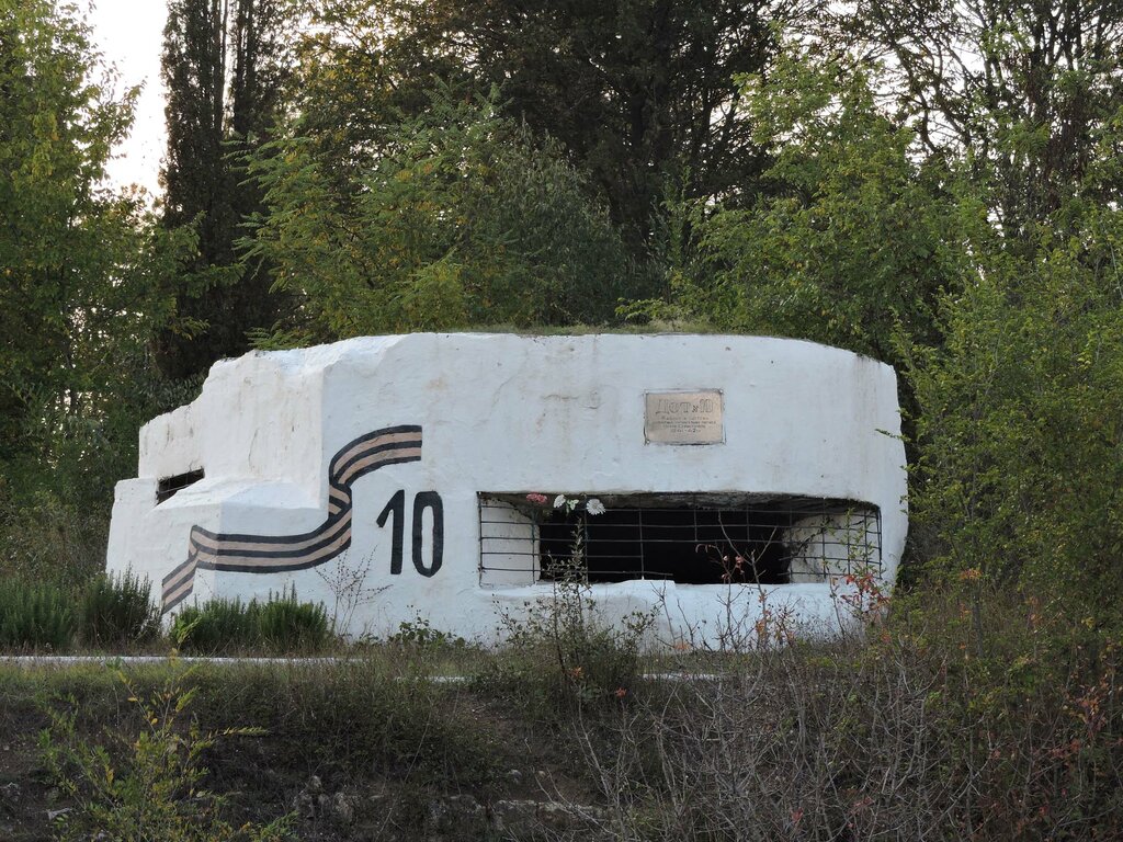 Anıt, heykel Создателям инженерной обороны Севастополя, Sevastopol, foto