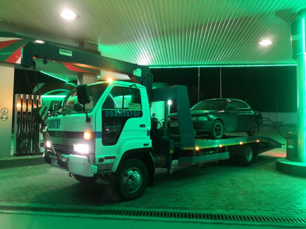 Çekici hizmeti Evakuator, Sevastopol, foto