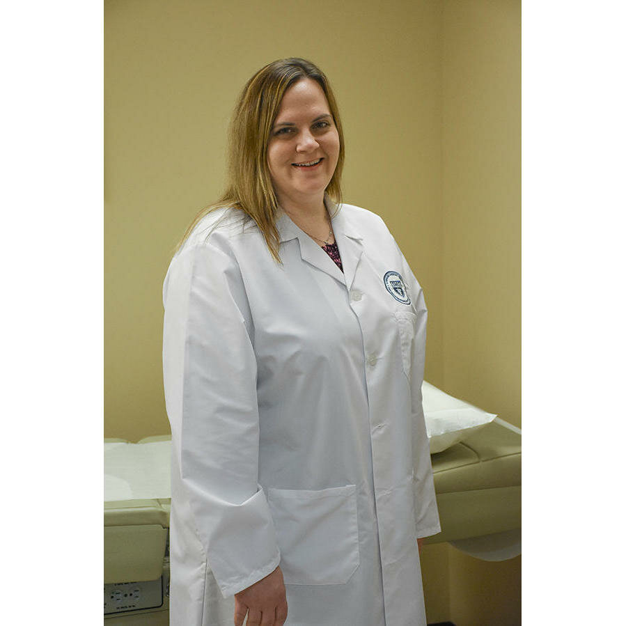 Tıp merkezleri ve klinikler Andria Simmons, Np, Ohio Eyaleti, foto