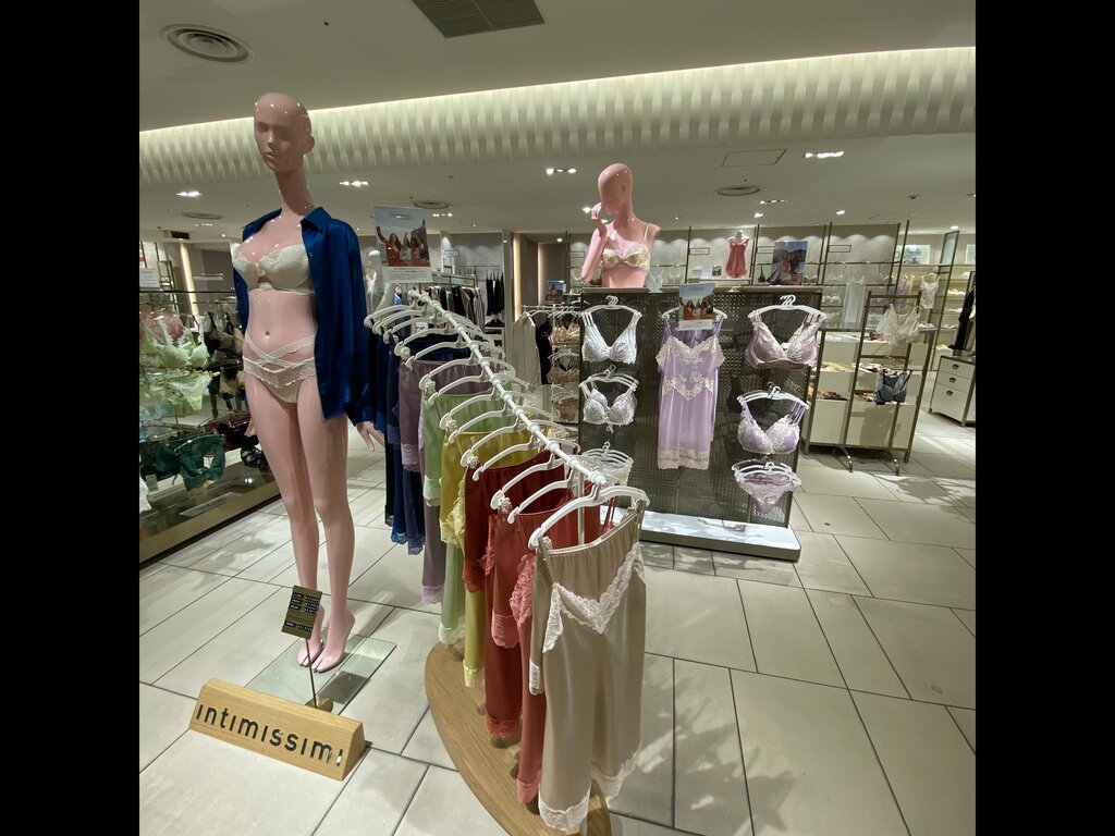 Giyim mağazası Intimissimi, Tokyo, foto