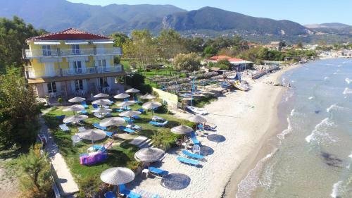 Otel Villa Pouliezos Apartments, Dünya, foto
