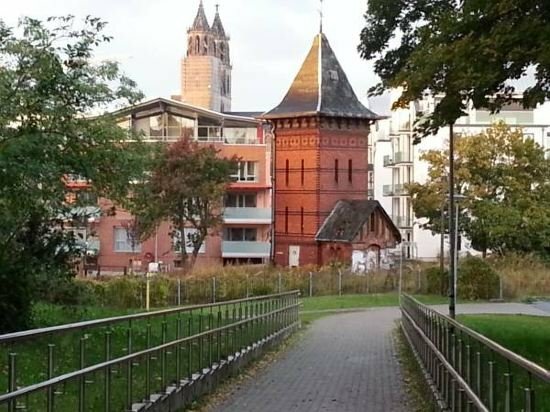 Otel Privatunterkunft Aaron, Magdeburg, foto