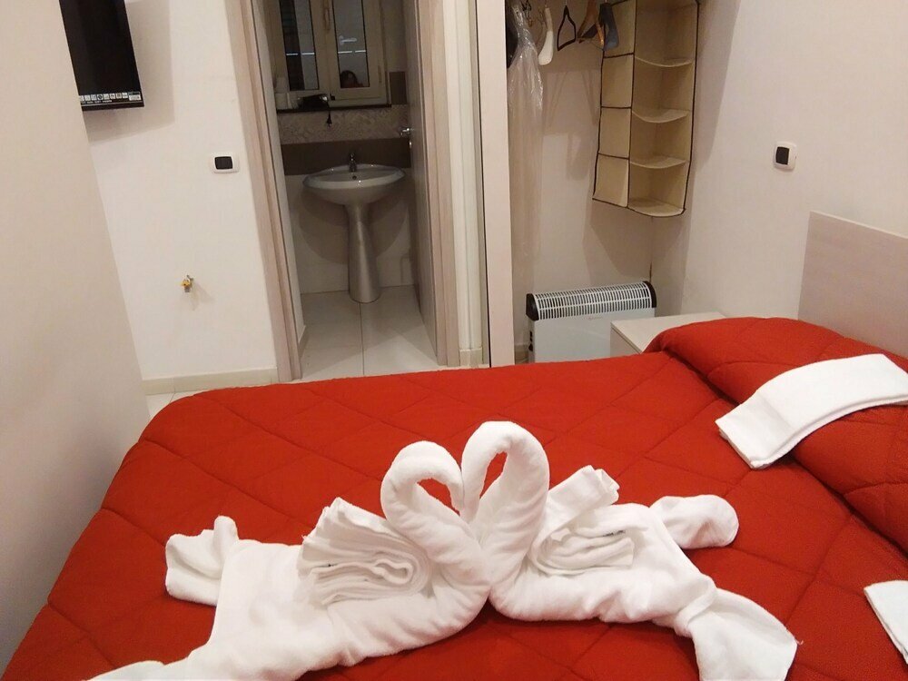 Otel Home To Fly, Napoli, foto