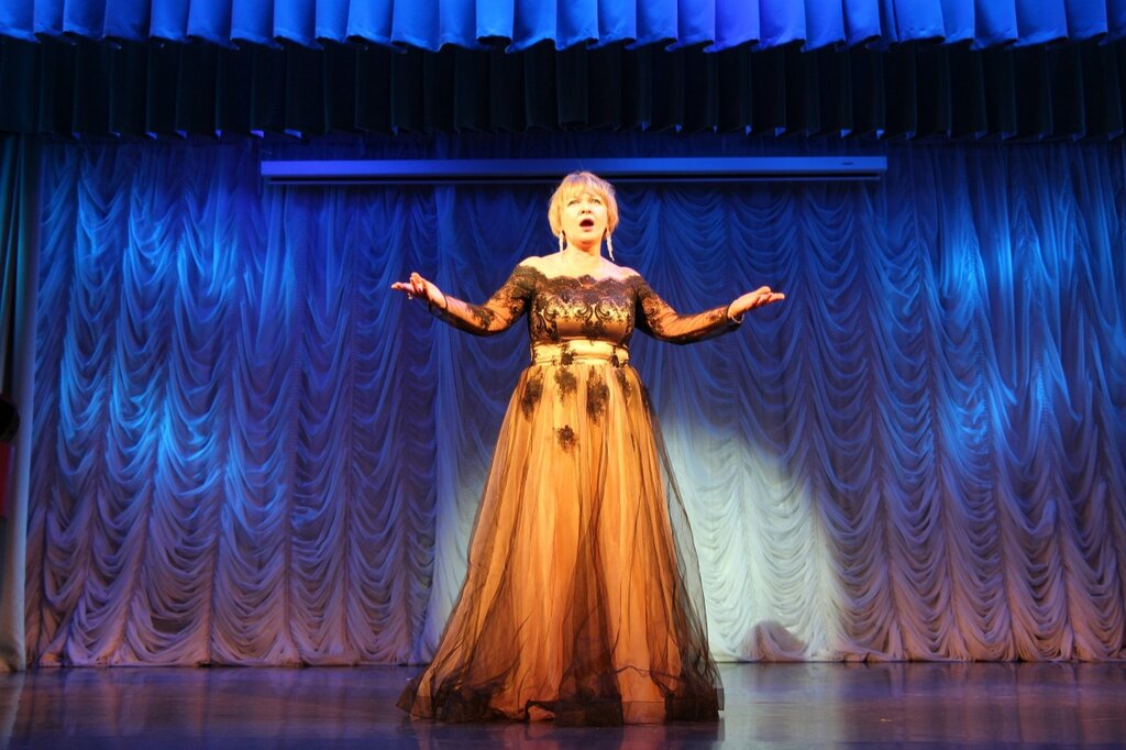 Müzik ve dans grupları Музыкальный Живой театр, Saint‑Petersburg, foto