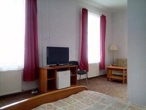 Central Hotel (Lavretsovi street No:5, Narva), otel  Narva'dan